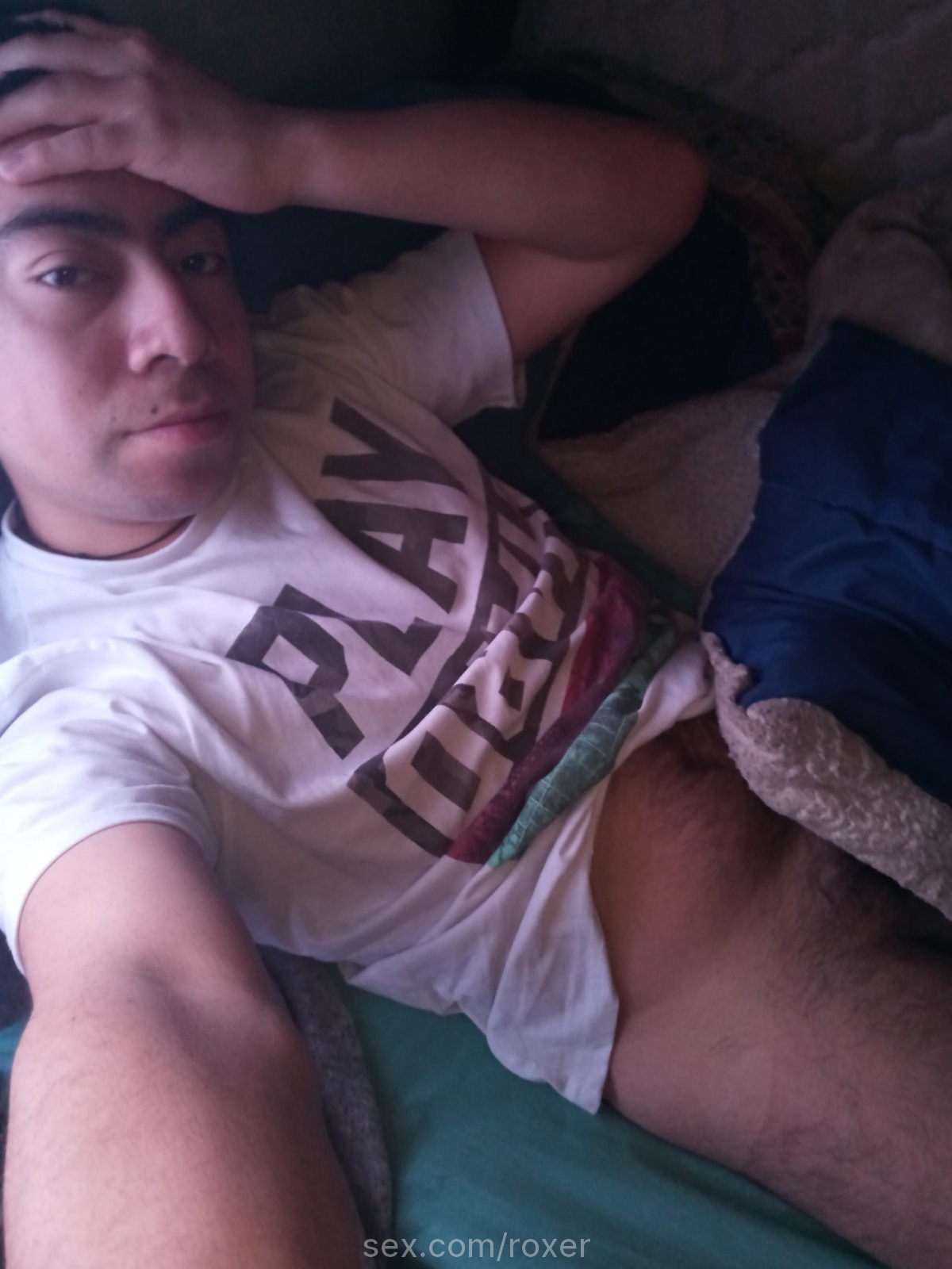 Roxer Acostado Jejje Durmiendo Hot Joven