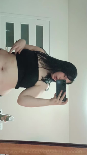 Sakuramooon I Have Something Special For You In My Bio 💗