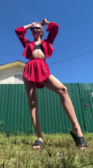 Holyharlot Tall Girl