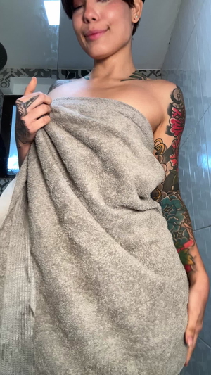 Lisaitsme My Pussy Misses Your Touch