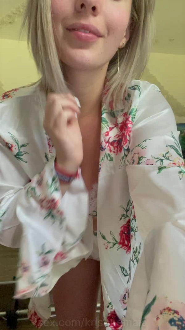 Kristinemaia Try On New Pijama š Pijama Pijamabobbies Tryon Bigbootygirl Bigbooty Blonde