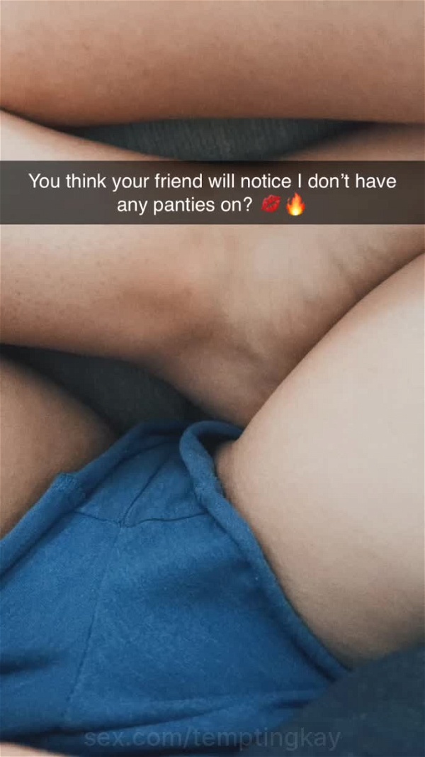 Temptingkay Surprise 🔥 Flash Pussy Closeup