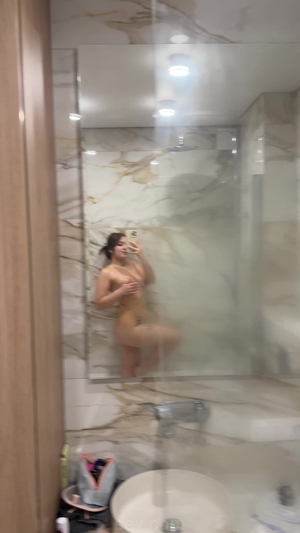 Andreaxxx Can You Make Me Lose Control Under Your Touch
