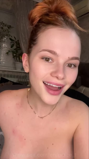 Garota Winking And Winking