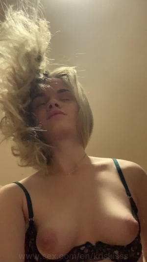 Gabrielamoretti Come Take A Shower With Me π₯π₯π₯