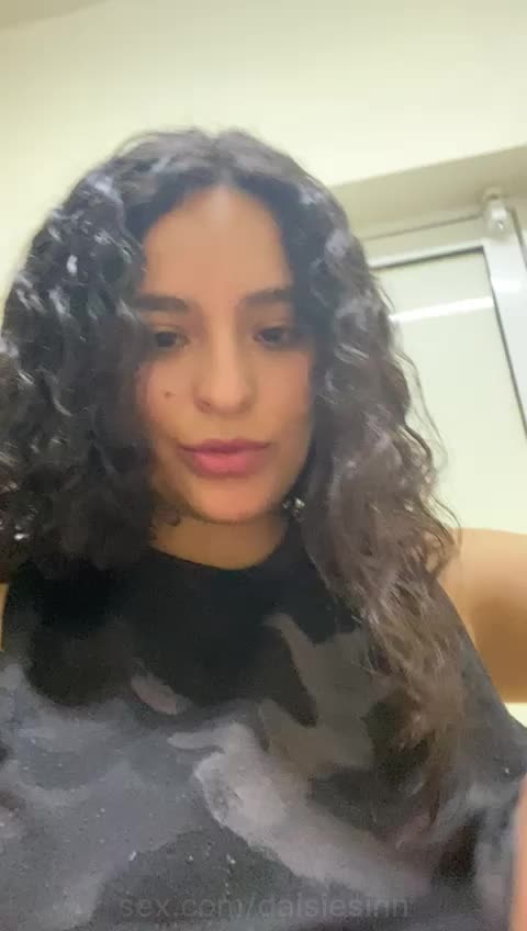 Daisiesinn Cum Play With My Boobs Boobs Latina Latinaboobs Boobies Hugeboobs Big Boobs