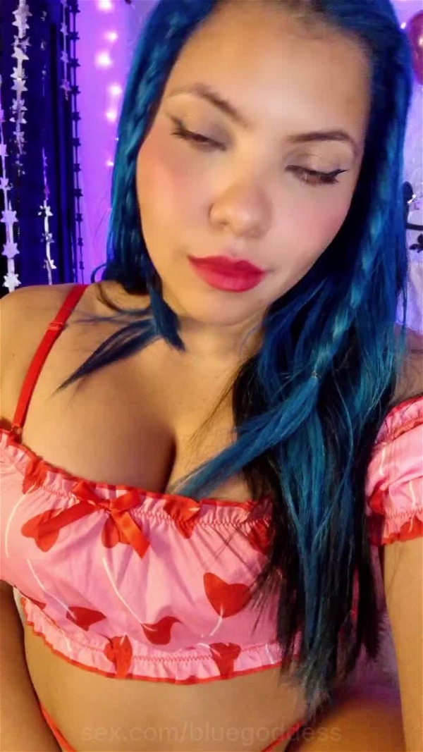 Blue Goddess Cute Body Cute Cute Face Big Tits Babe Tease