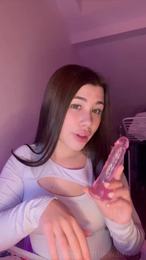 Littlewaifu I Have Something Special For You In My Bio 💕