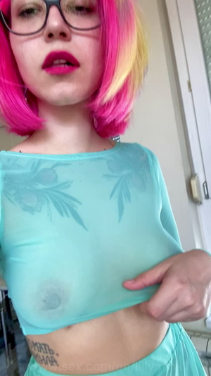 Milana 😈🔥 Do You Like Watching Me Masturbate My Pussy 🍓💦