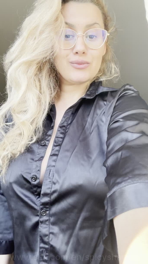 Spicysharron Big Tits Hot Blonde With Glasses