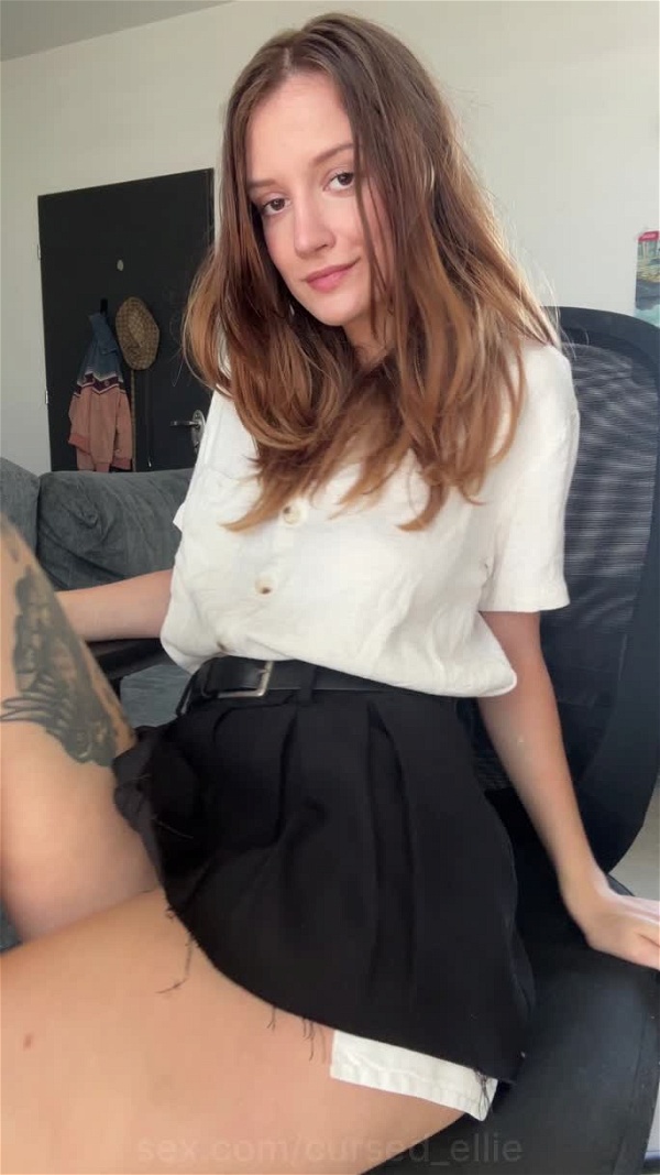 Cursedellie Hello Check My Bio For More π 18 Teen Pussy Ass