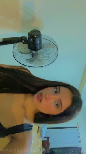 Yoursluttygoddess Follow And Dm For Reward