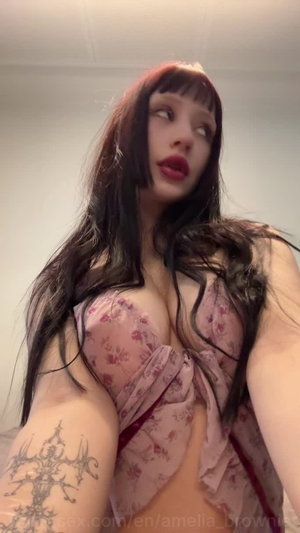 Ameliabrownie I Miss You And I Want Send You Something Special🥰