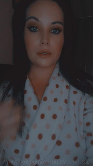 Bustybabe32 Im Feeling Horny