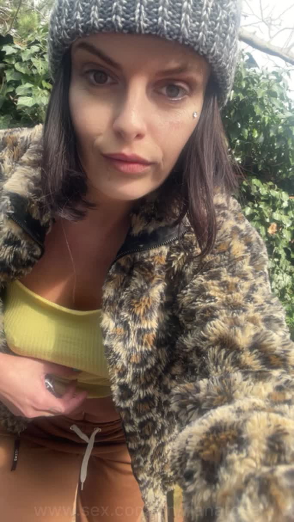 Rianarose Lets Get Naughty Outdoors 🥵😏 Boobs Mommy Milkers