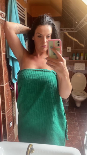Rianarose I Challenge You To Say One Word About My Tits