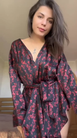 Littlewaifu I Have Something Special For You In My Bio 💋