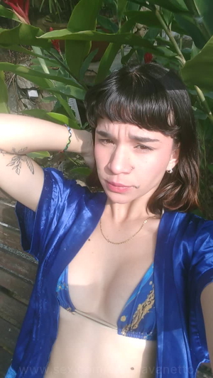 Luna Check My Bio For More💕