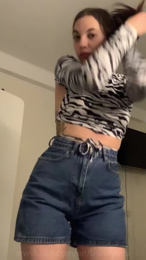 Candykate Juicy Ss In Shower Pussy