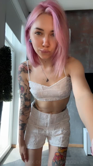 Roxyloove I Want To Have Some Fun π