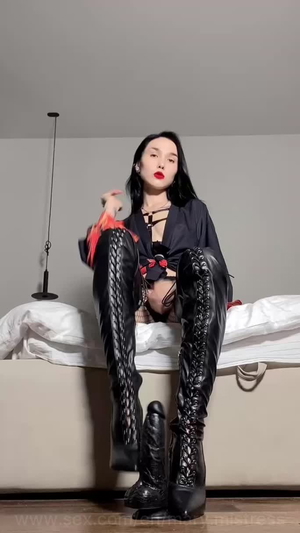 Scarletwinters Teacher Scarlets Camel Is Craving For A Hard Dick
