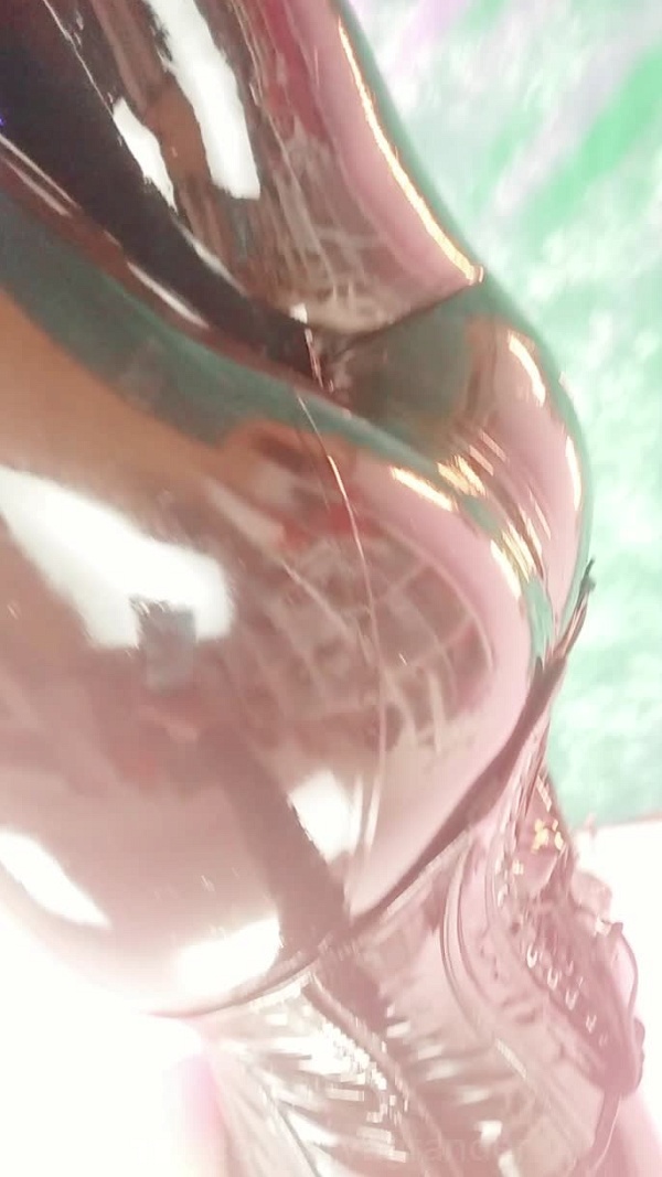Aryagrander Latex Ass Selfie Video Arya Grander Ass Latex Rubber Catsuit Oily Polish