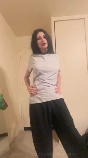 Vampiregirl How Do You Like My Sexy Ones
