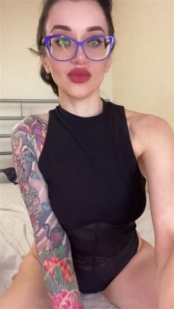 Juliadomaina Join Me Tits Boobs Glasses Milf Tease Nipple