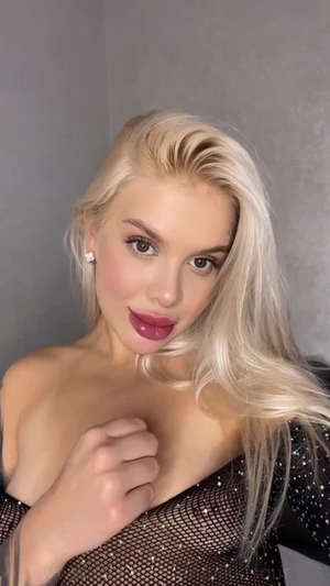 Vikkisour What Do You Want To Do With My Body 😈 