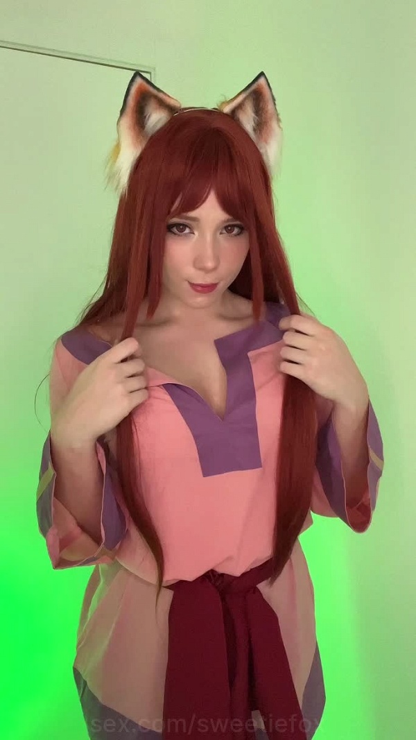 Sweetiefox Do You Want To See Those Sweet Tits And Protruding Nipples 😈 Fox Holo Teasing