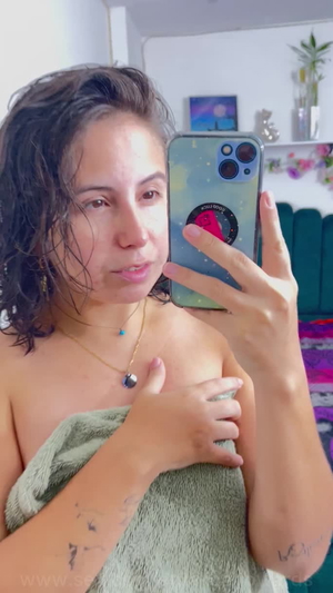 Alicehowards After Shower