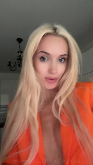 Skyress You Want To See Me Naked Every Day