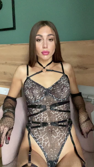 Alexiaasher1 Does This Underwear Look Good On Me